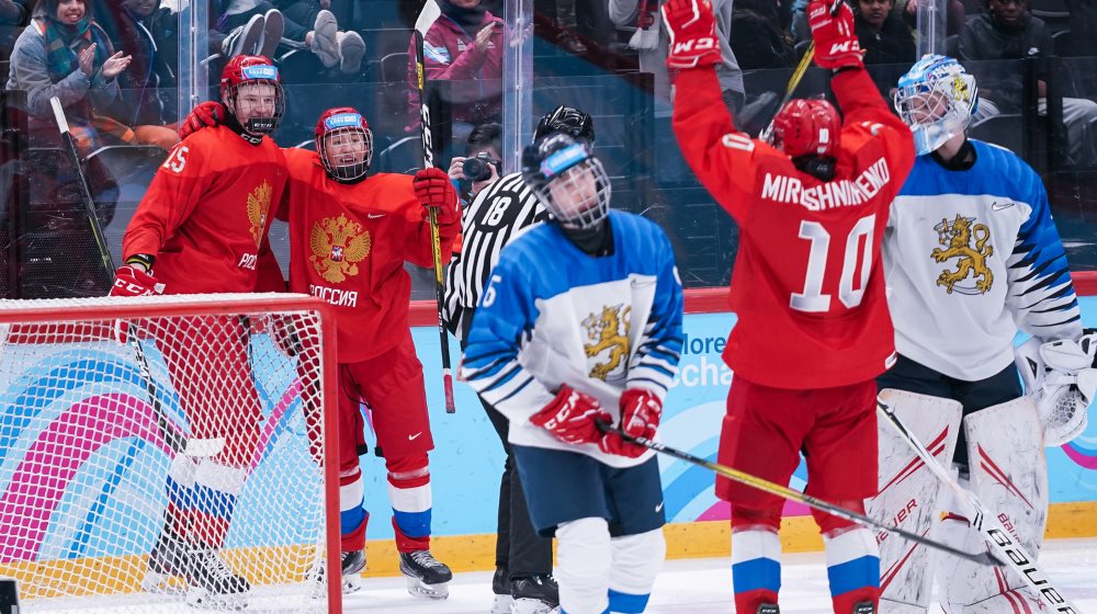 IIHF - Russia rockets to final