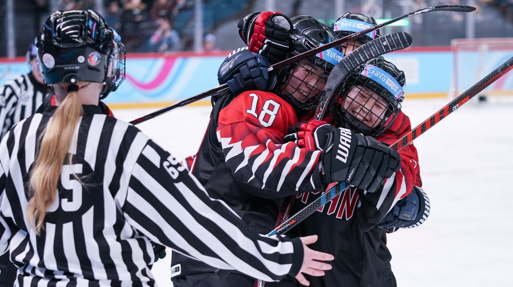 IIHF - Japan wins big